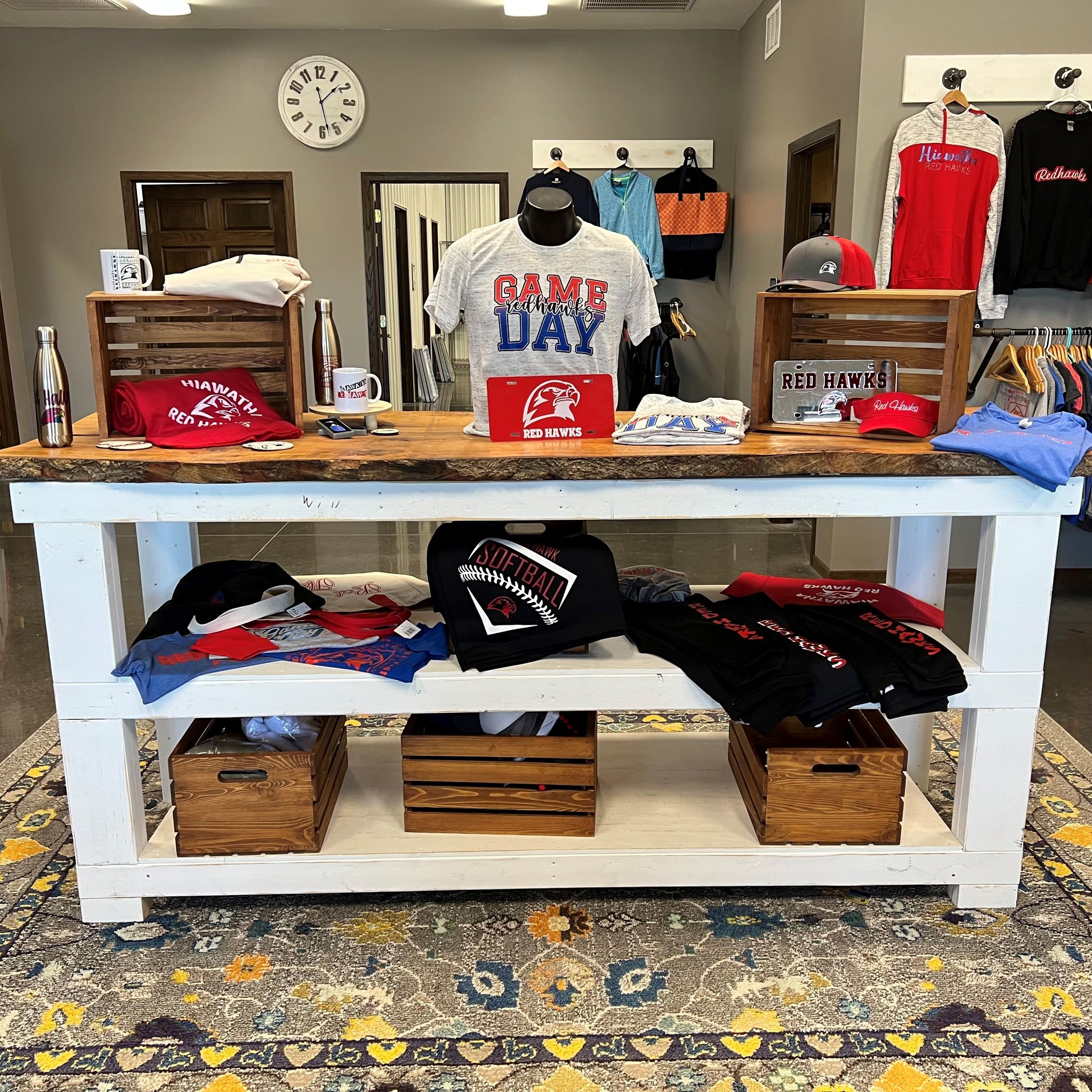 The Shirt Shack & Apparel Screenprinting and Embroidery – Hiawatha ...